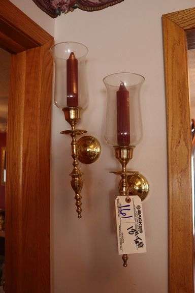 Pair to go - 18" long wall sconces - Backes Commercial Auctioneers