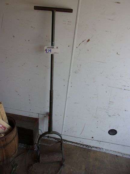 Sod cutter - Backes Commercial Auctioneers