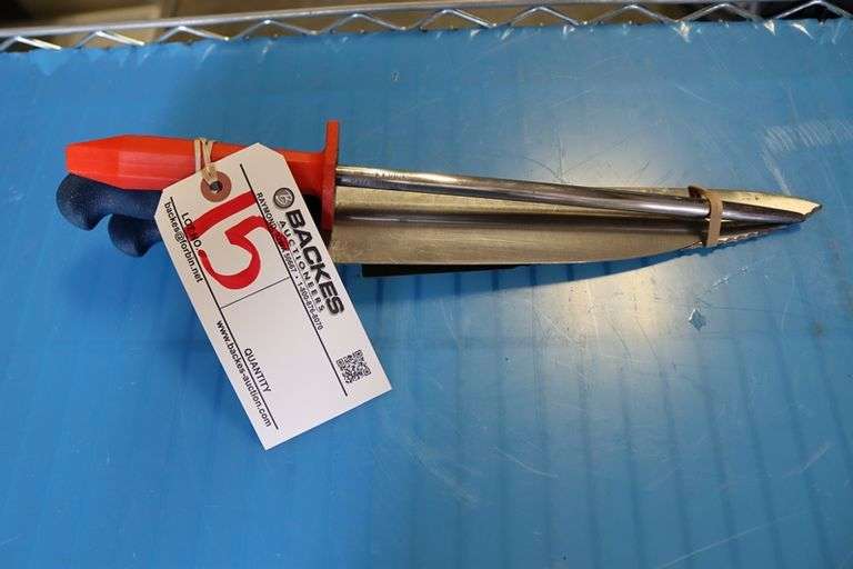 Times 2 - Sysco Chef's knives with steel - Backes Commercial Auctioneers