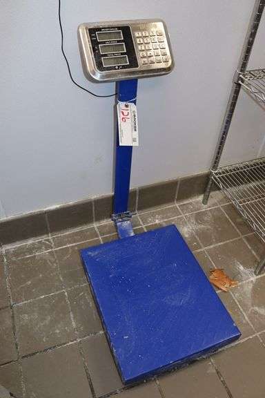 Tuffiom 300KG. Digital electric scale - Backes Commercial Auctioneers