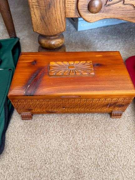 Pine box - Backes Commercial Auctioneers