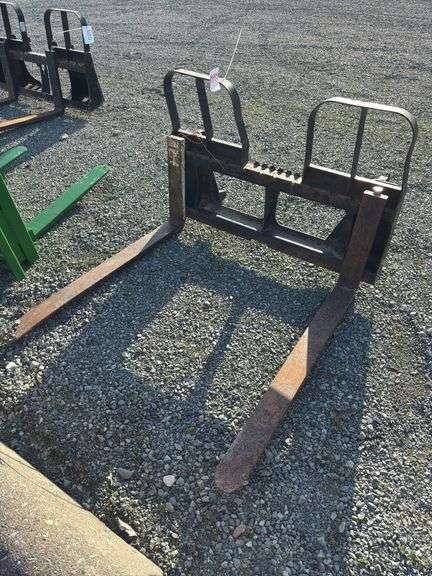 HLA Pallet Forks - Beekman Auctions Ltd