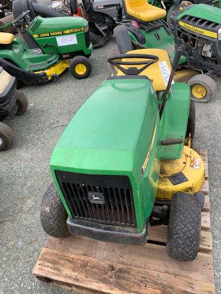 John Deere 160 Lawn Mower - Beekman Auctions Ltd