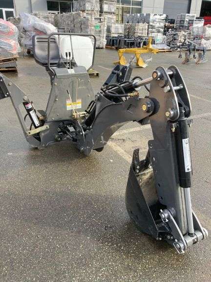 Hitch Backhoe - 3pt Mount - 6' - Beekman Auctions Ltd