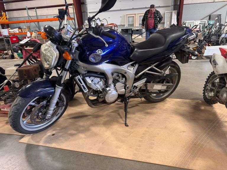 2005 Yamaha FZ6 - Beekman Auctions Ltd