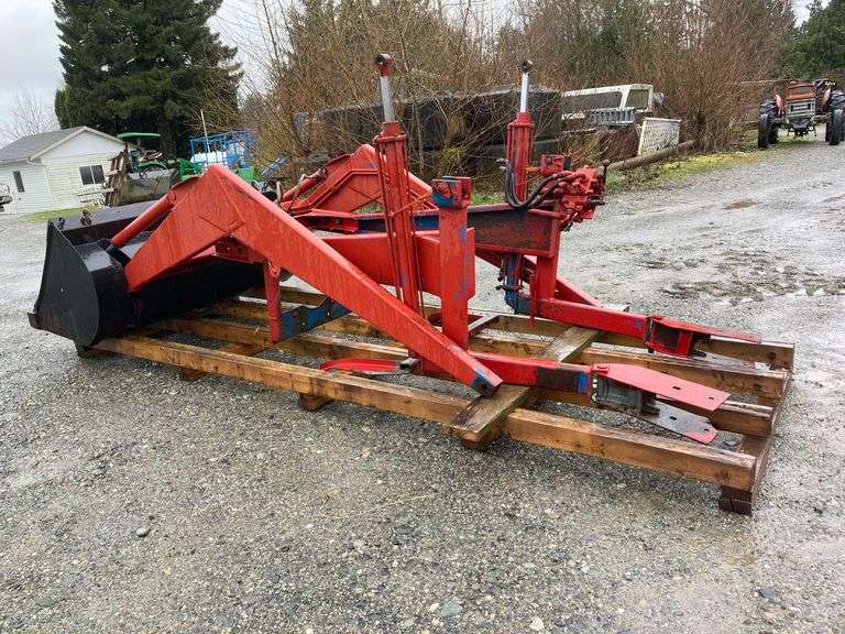 Ford 771 front End Loader w/5' Bucket - Beekman Auctions Ltd