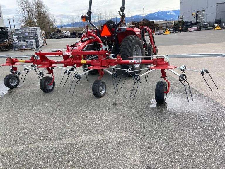 18' Daros GT560 DR Hay Tedder - 4 Basket - New - Beekman Auctions Ltd
