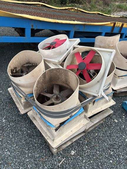 2x Pallets of Fans - Beekman Auctions Ltd