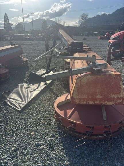 PZ CZ450 3 Basket Hay Rake - Beekman Auctions Ltd