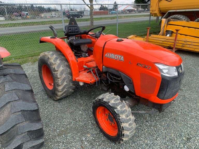 L3800 Kubota Tractor - Beekman Auctions Ltd