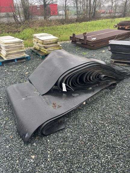 Livestock Rubber Mats (Long) - Beekman Auctions Ltd