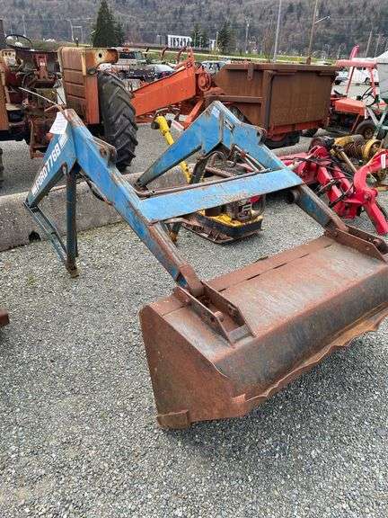 Ford 776B Front Loader- For Parts - Beekman Auctions Ltd