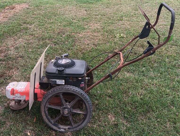 The Dr Trimmer/Mower, 5HP Briggs & Stratton Quantum Power Motor, Has ...