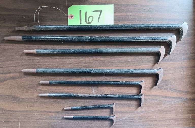 8) Lady Foot Pry Bars - ELCO Auctions