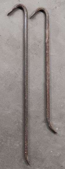 (2) Crow Bars - ELCO Auctions