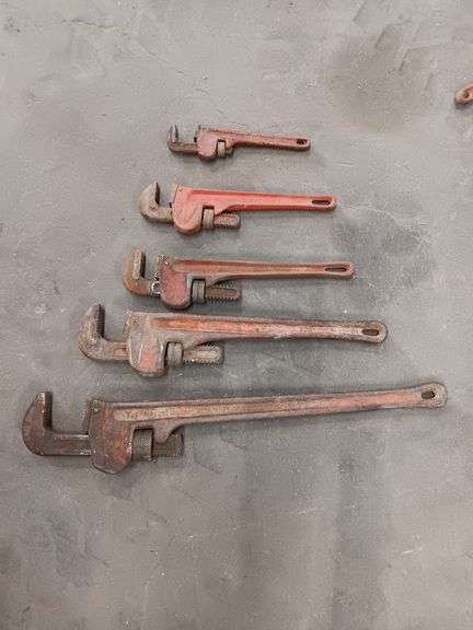 5) Various Size Pipe Wrenches - ELCO Auctions