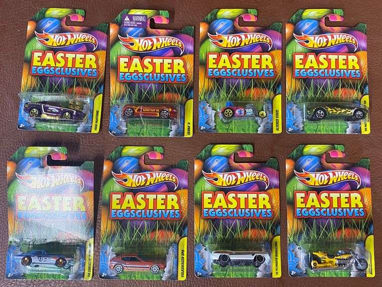 (8) Easter Eggsclusives Hot Wheels Cars - ELCO Auctions