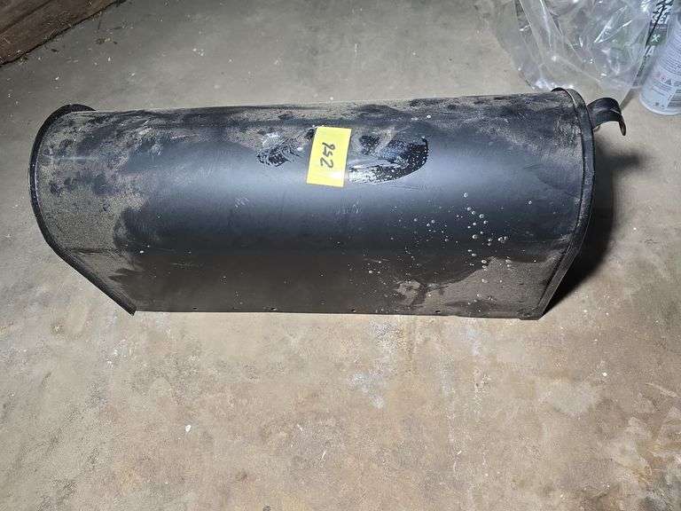 MAILBOX, NO FLAG. - Freedom Auctions LLC