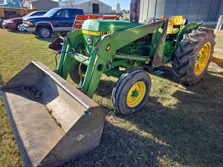 JOHN DEERE 2440 DIESEL. JOHN DEERE 145 LOADER. 8' 3PT BLADE. - Freedom ...