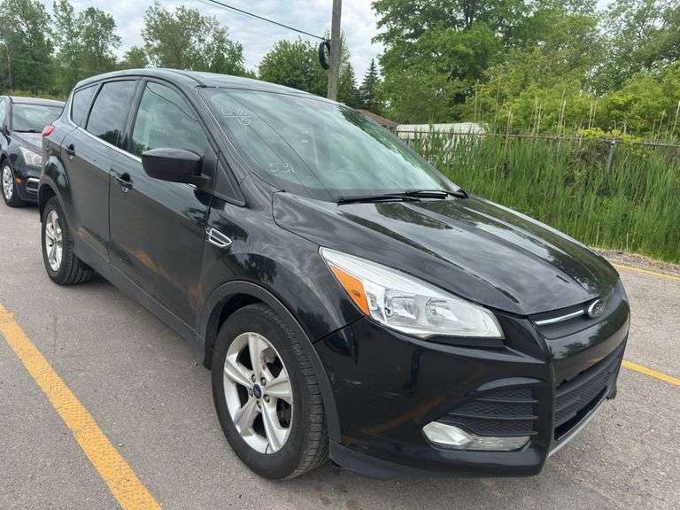 2015 FORD Escape SE - Greater Detroit Auto Auction