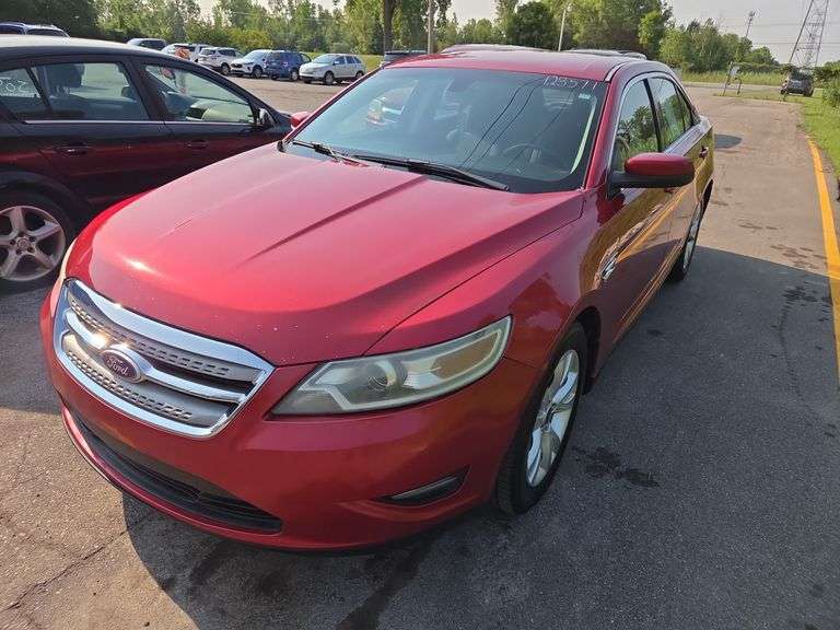 2011 FORD Taurus SEL - Greater Detroit Auto Auction
