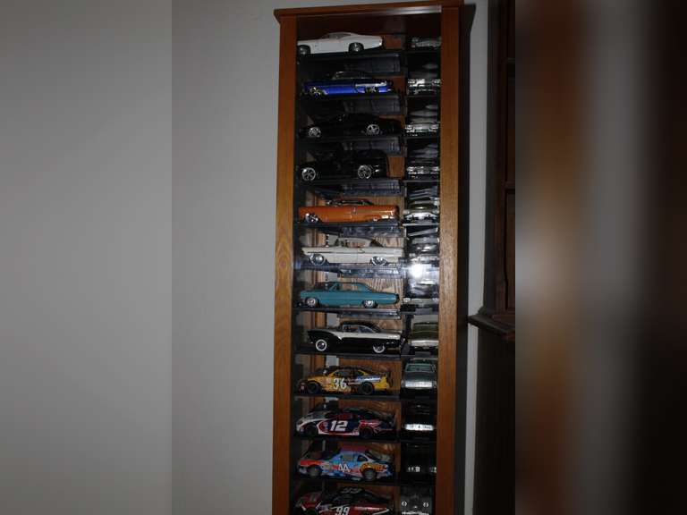 Vintage Collectable Cars & Rotating Display Case - Hewitt Land Company