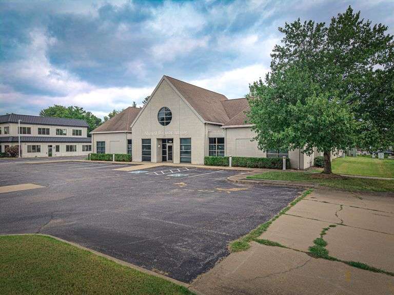 1120 Professional Blvd Real Estate Auction - Hahn Kiefer Real Estate ...