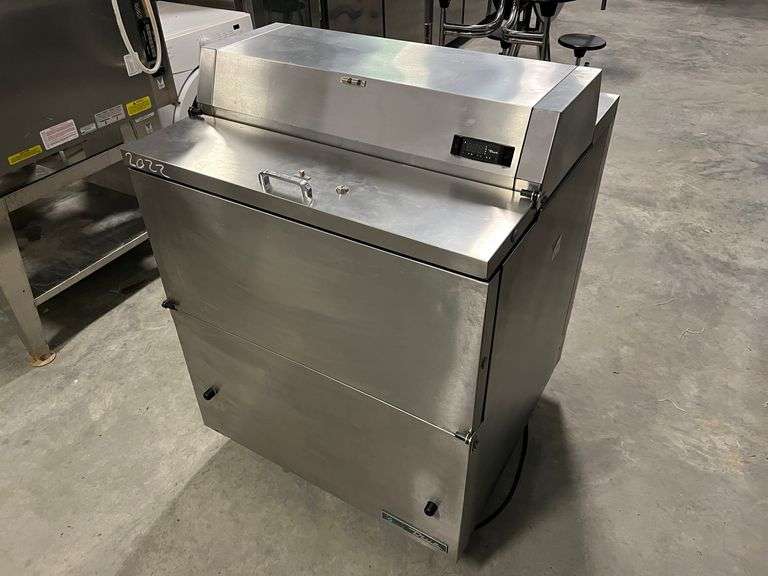 True Commercial Cooler - JJ Merchant