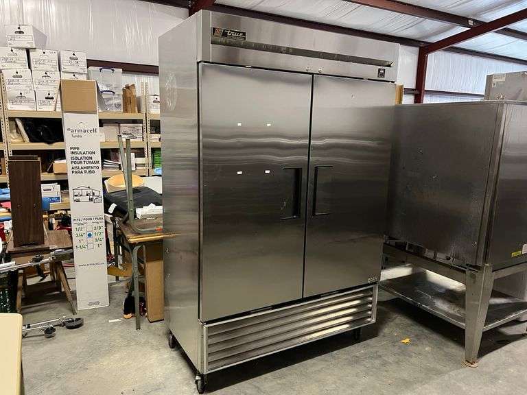 True Commercial Refrigerator - JJ Merchant