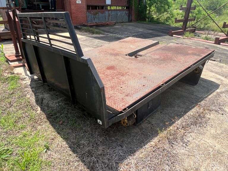 16' Steel Flatbed Truck Bed w/Headache Rack - JJ Merchant