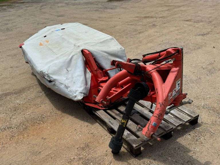 Kuhn 8ft Hay Cutter - JJ Merchant