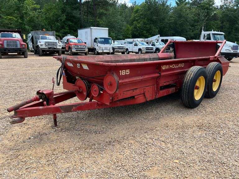 New Holland 185 Tandem-Axle Manure Spreader - JJ Merchant