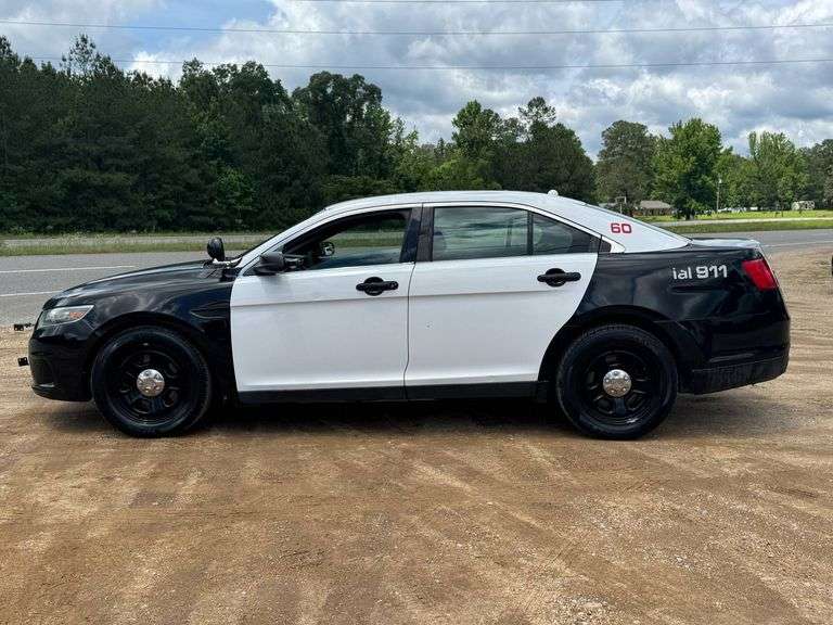 2018 Ford Taurus Police Package 4 Door Sedan (102,473 Miles) - JJ Merchant