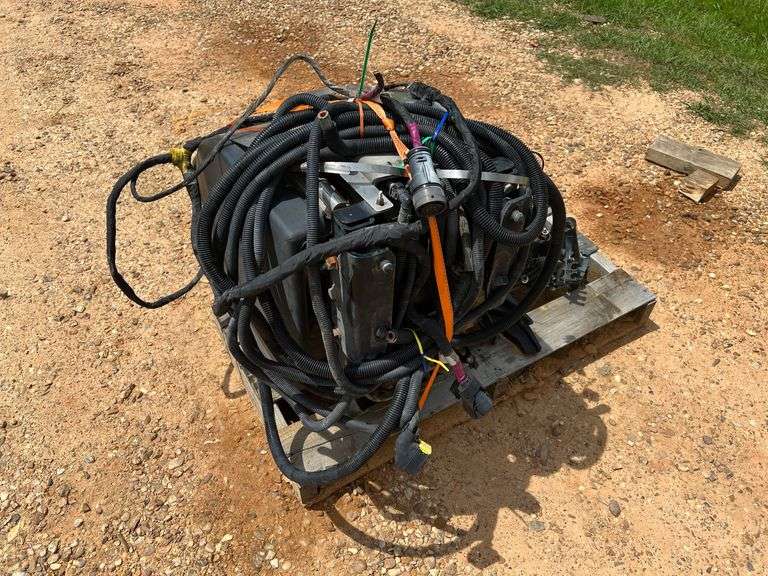 DEF Tank with Wiring & Brackets - JJ Merchant