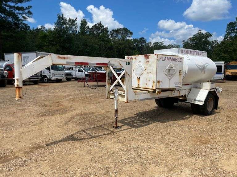 1988 Isometrics 183a Gooseneck Fuel Trailer - JJ Merchant LLC
