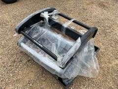 Pallet of Universal Push Bars - JJ Merchant