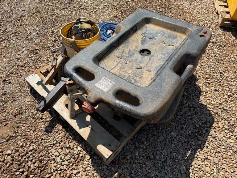 Pallet of Mechanical Shop Equipment - JJ Merchant LLC