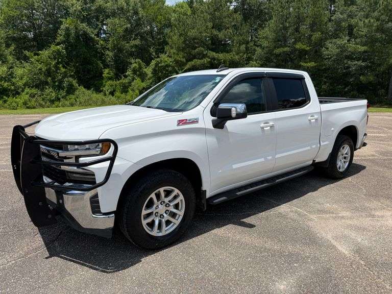 2021 Chevrolet Silverado 1500 4x4 Crew Cab Pickup Truck (134,557 Miles ...