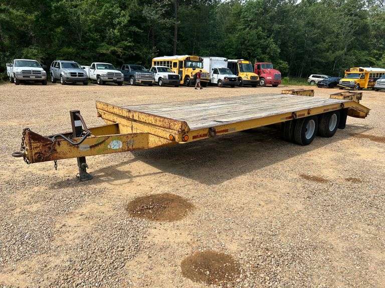 2001 Belshe 19' Tandem Axle Equipment Trailer - JJ Merchant LLC