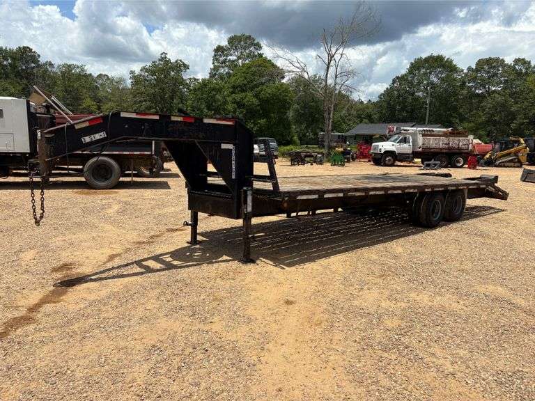24' Tandem Axle 5th Wheel/Gooseneck Flatbed Trailer - JJ Merchant LLC