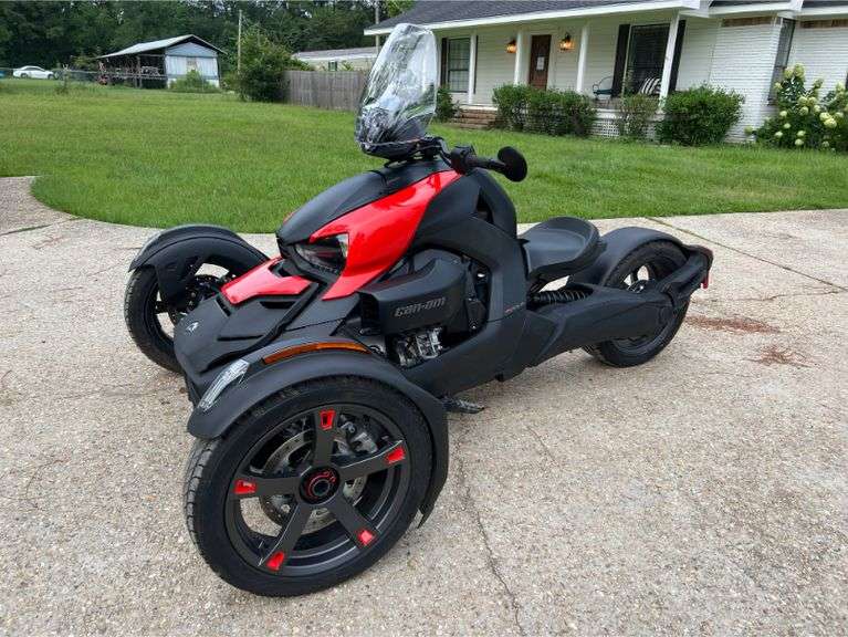 2022 Can-Am Ryker Motorcycle (1,077 Miles) - JJ Merchant LLC