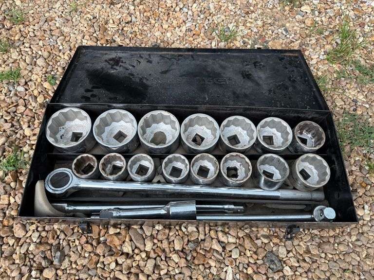 3/4" Pittsburgh Socket Set - JJ Merchant LLC