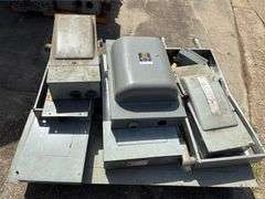 Pallet of Various Electrical Switches - JJ Merchant