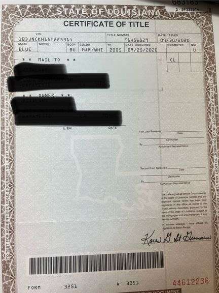 2005 Blue Bird Mobile Blood Donation Bus (217,924 Actual Miles) - JJ ...