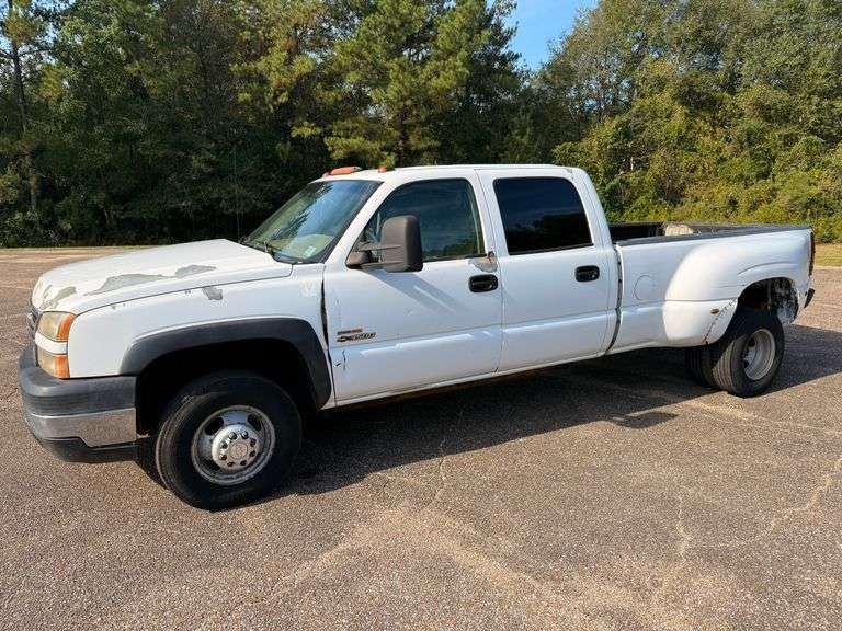 Elegant 2006 Chevrolet Silverado 3500 Crew Cab Images