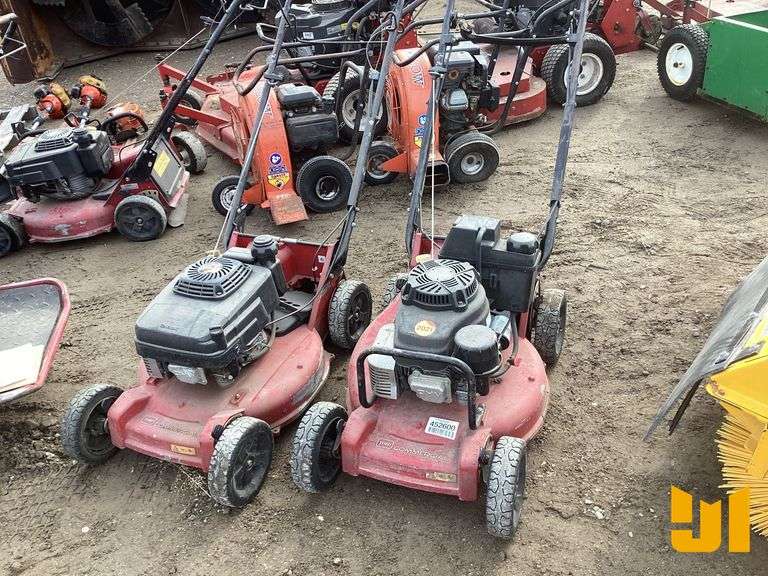(2) TORO 22297 & 22290 PUSH MOWERS - Jeff Martin Auctioneers, Inc.