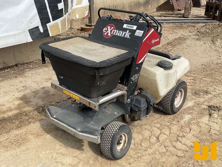 EXMARK STAND ON FERTILIZER SPRAYER 315621581 - Jeff Martin Auctioneers ...