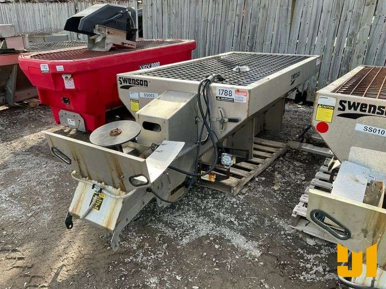 PV358 116-3264 SWENSON SALT SPREADER - Jeff Martin Auctioneers, Inc.