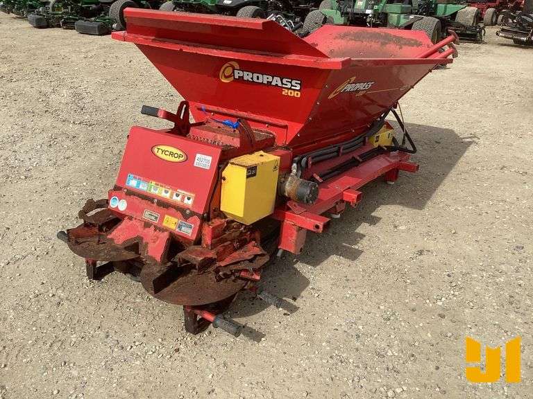PROPASS PROPASS TWIN SPINNER 200 SN: 00037104 TOP DRESSER - Jeff Martin ...