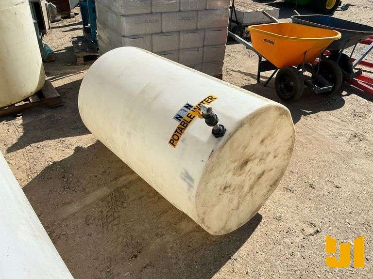 160 GAL POLY TANK - Jeff Martin Auctioneers, Inc.